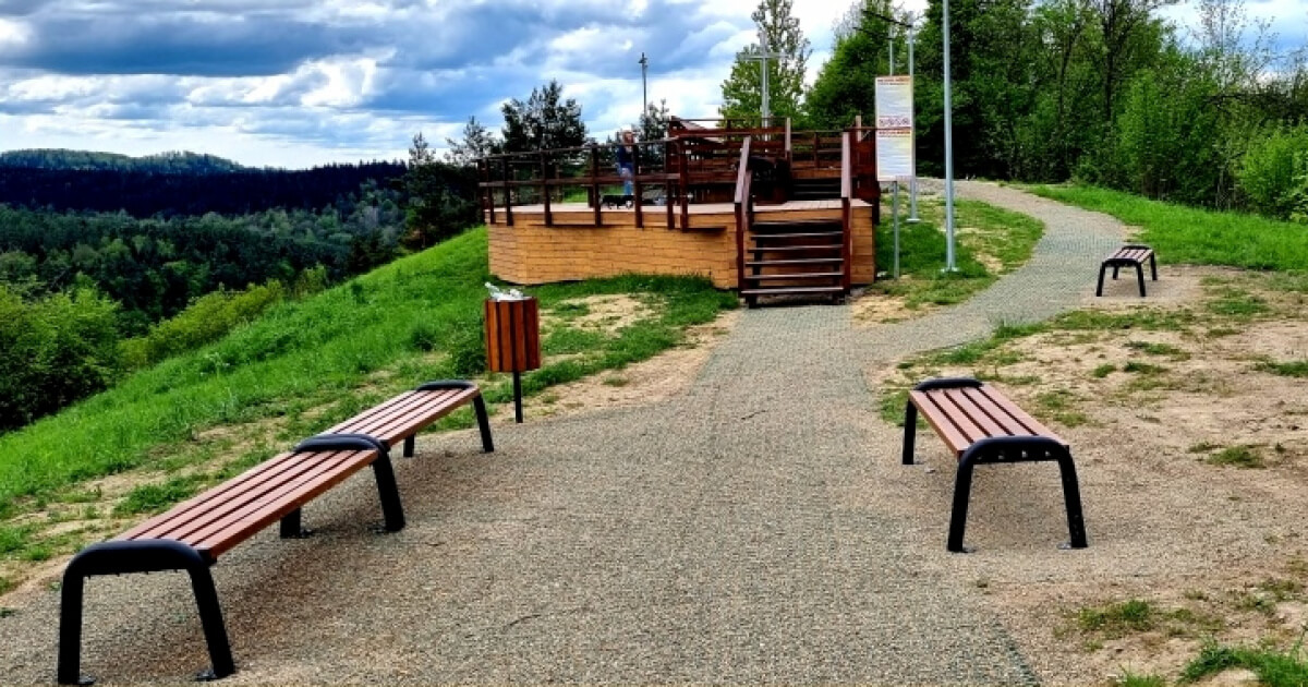 Lesko otwarcie tarasu widokowego i sensorycznego placu zabaw